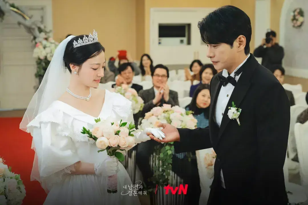 《请和我的老公结婚》反派女二火了，堪比朴妍珍，曾和黄轩传绯闻 - 360娱乐，你开心就好